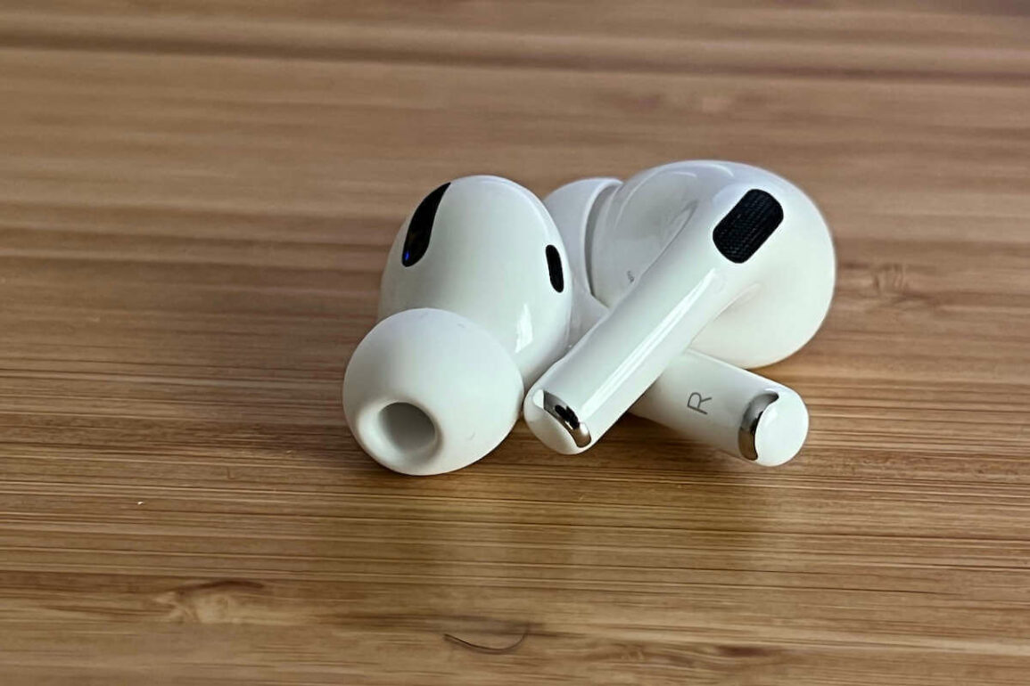 How To Fix AirPods Connected But No Sound Easy Steps Gotechtor how-to-fix-airpods-connected-but-no-sound-easy-steps-gotechtor